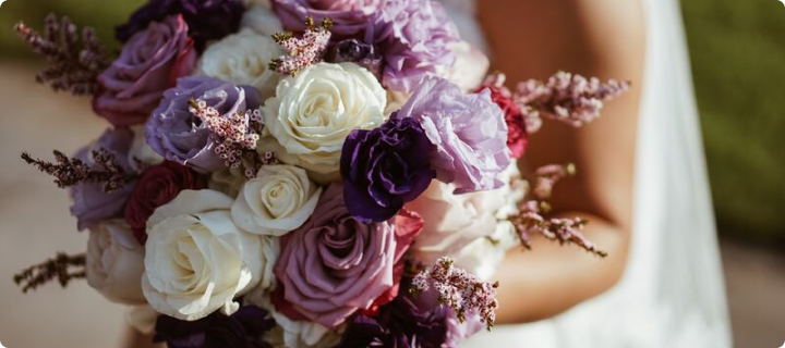 Классика и очарование: какие розы подарить женщине? • Newflora